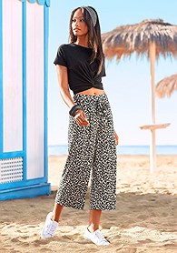 Women's Bottoms Collection | Fashionable Choices by LASCANA